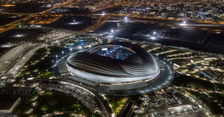 Estadio Al Janoub en Al Wakrah, Qatar | Luminaria Circus Lira | Salvi ...